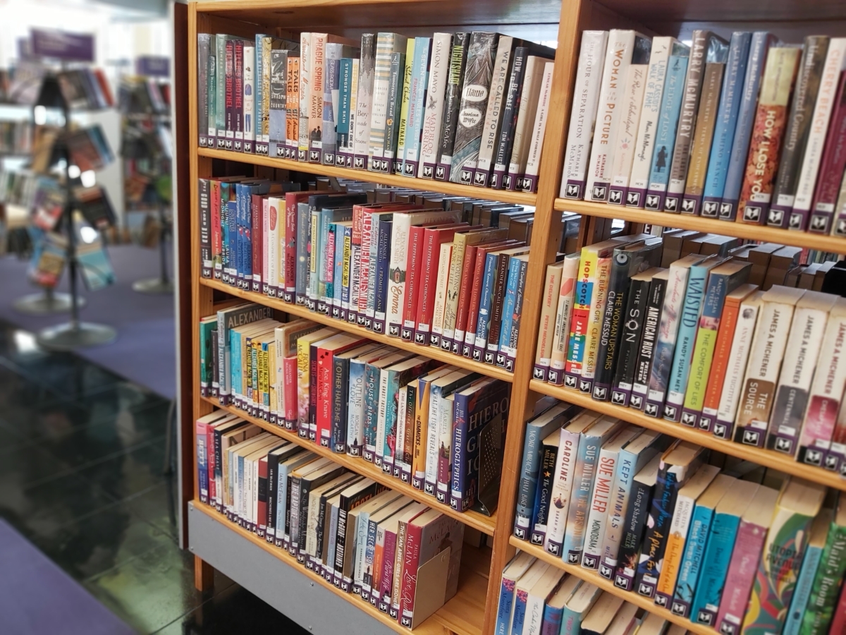 Palmerston North City Library | Book Groups