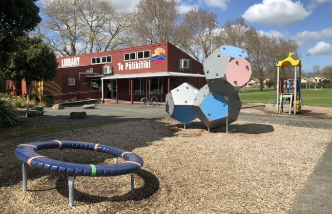 Palmerston North City Library | Te Pātikitiki